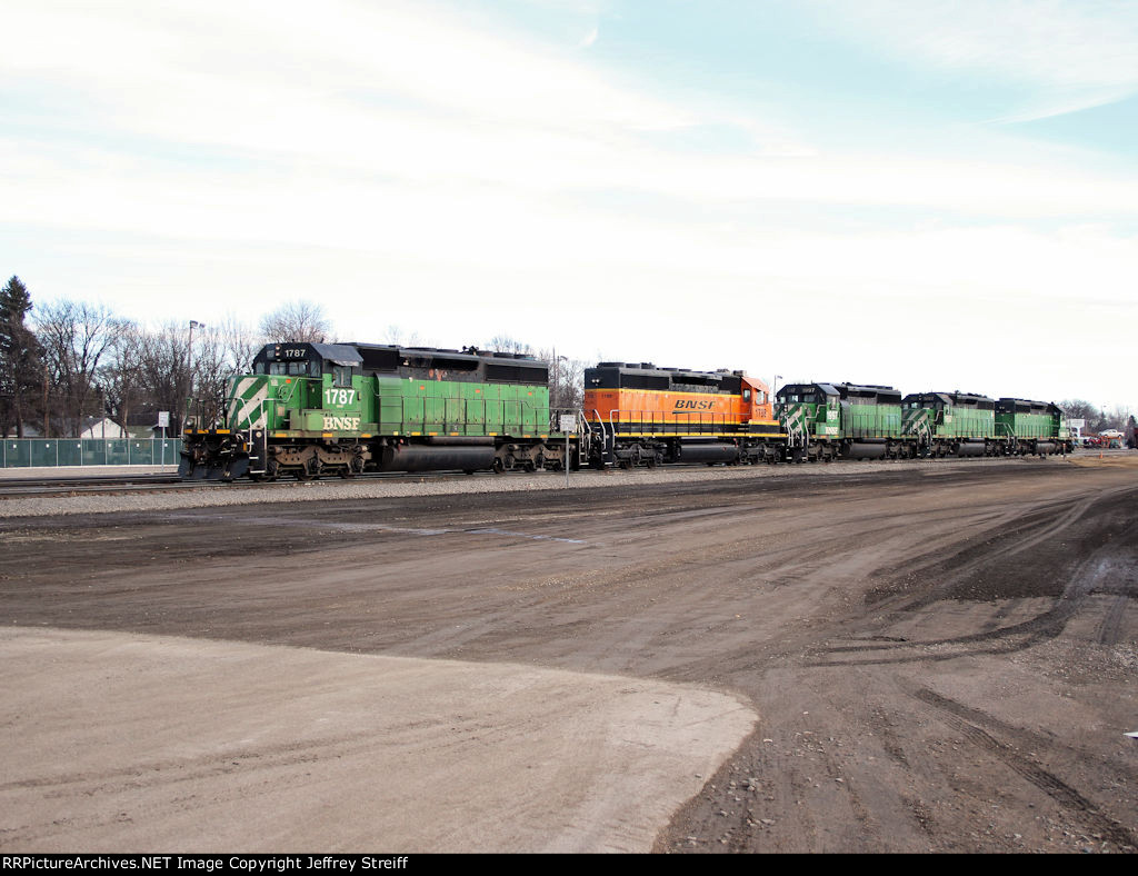 BNSF 1787